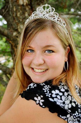 NY Community Newspapers in the Digital Age: Princess Leah extends a ...