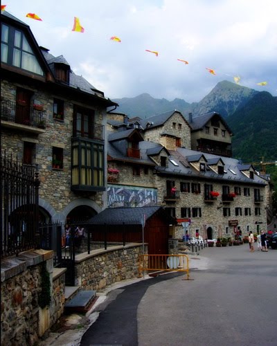Shehani Kay: A Weekend Sojourn in the Huescan Pyrenees