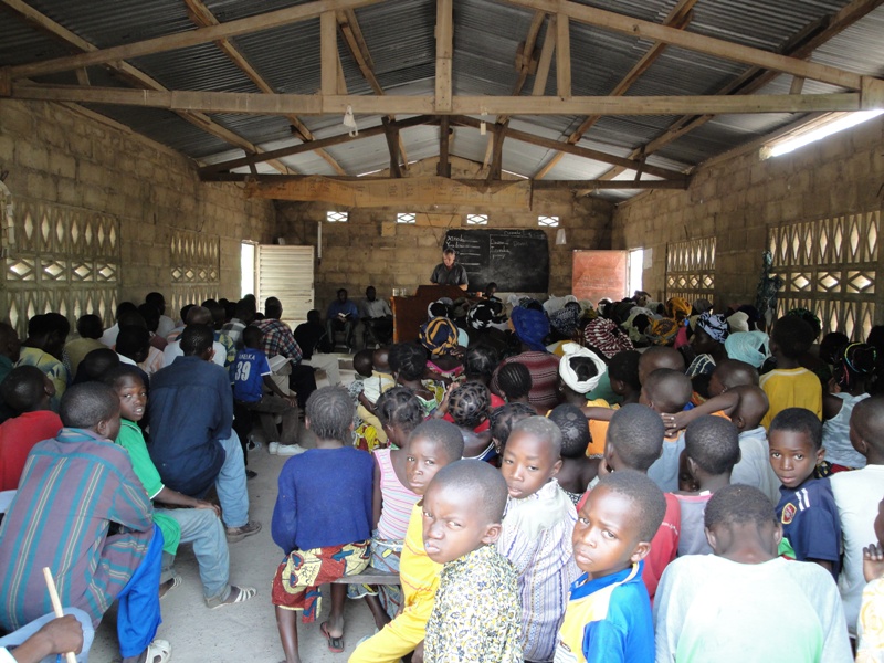 Paul and Marina Briggs: Visiting Loron Churches