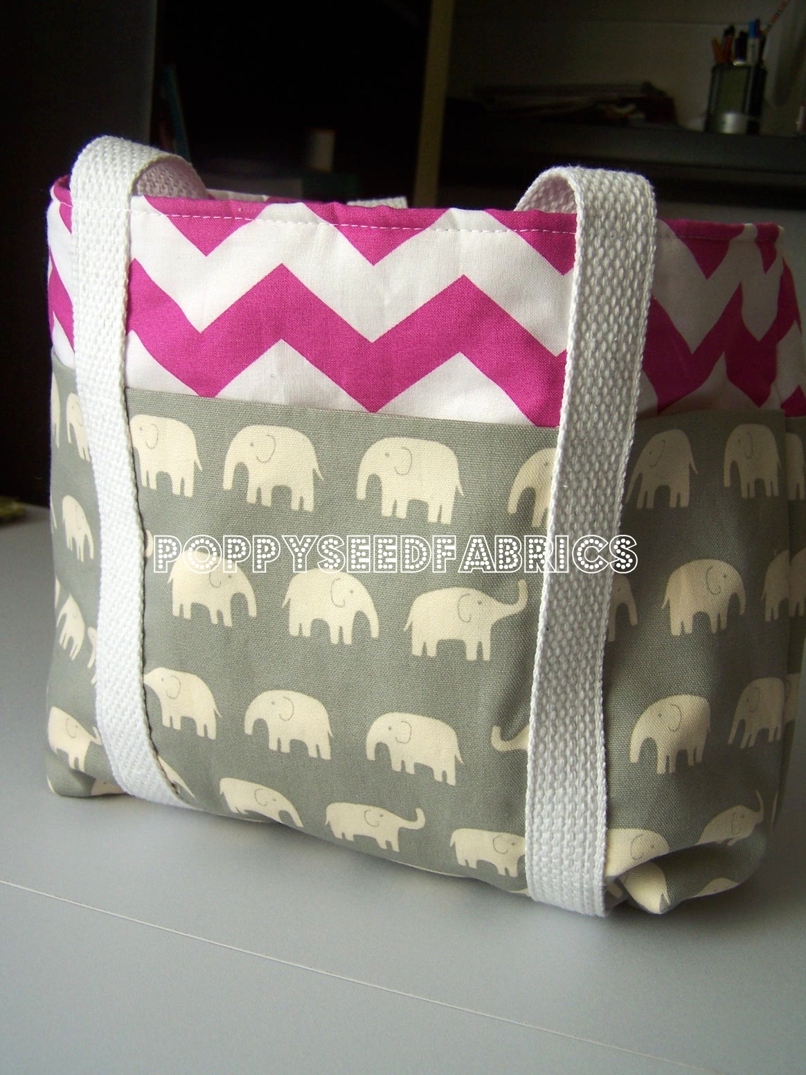 POPPYSEED FABRICS: Super easy tote bag tutorial..(updated)