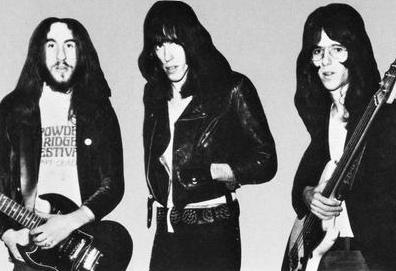 Combe do Iommi ®: Dust - Hard Attack [1972]