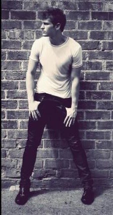 Lugar de Mulher é no Tanque: O MENINO DA ABERCROMBIE & FITCH