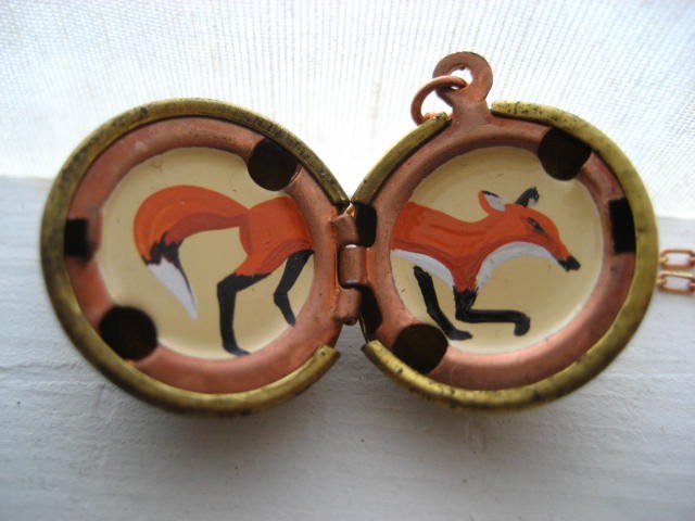 I Love Handmade: Sly Red Fox Hand Painted Locket by kharaledonne