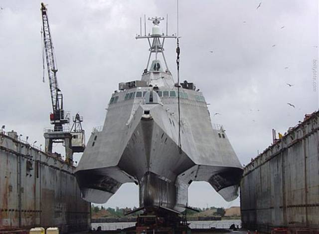 HYDERABAD sindh: Flot - The Invisible US Army Battle Ship Pictures