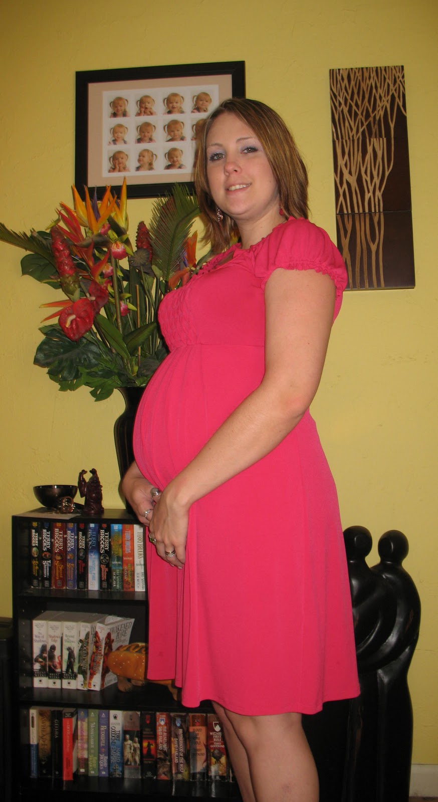 The Laufer Family Blog: 15 Weeks Preggers! Belly Pics!