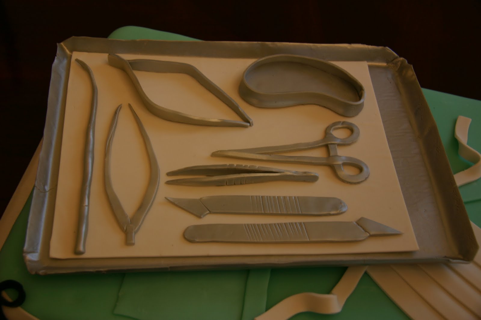 Cakes by Jen: A Surgical Pineapple Cake