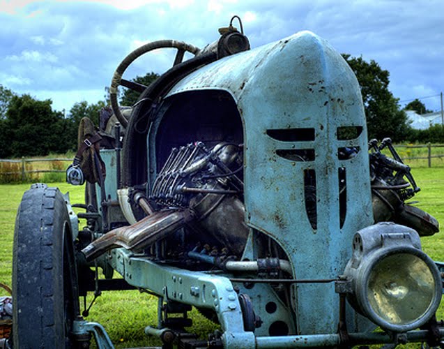 Just A Car Guy: Funky cool tractor photographed by Tom Grundy