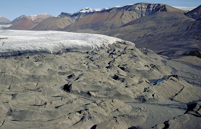 Geog on the spot: Landforms produced by glacial deposition Geog on the spot: Landforms produced by glacial deposition