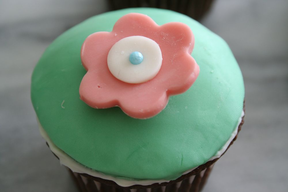 Sew Can Do: CraftShare Week 5: Tasty Treats Cutie Cupcakes