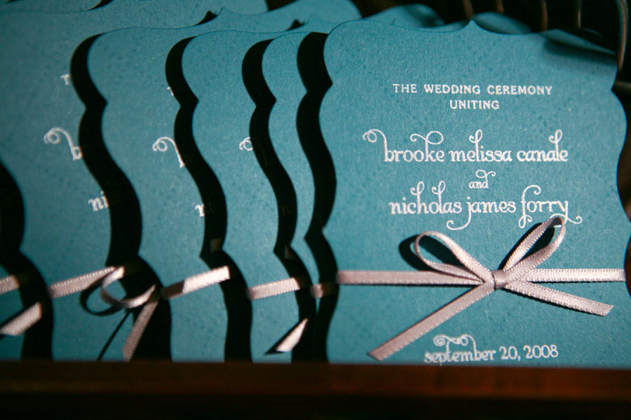 mrs. cupcake's wedding blog: The Cupcakes' Accordion-Fold Pocket Programs