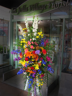 La Jolla Village Florist: Sympathy Funeral Easel Flower Spray ...