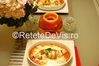 Retete de vis: Pui la cuptor " Pui Zingara" (Pulpe pui cu mazare si ...