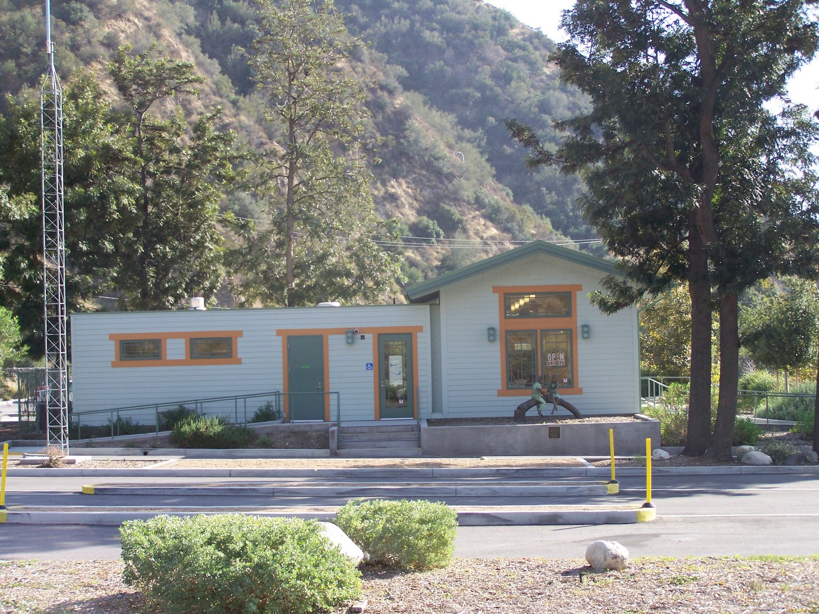 East Fork: Azusa Ranger Station