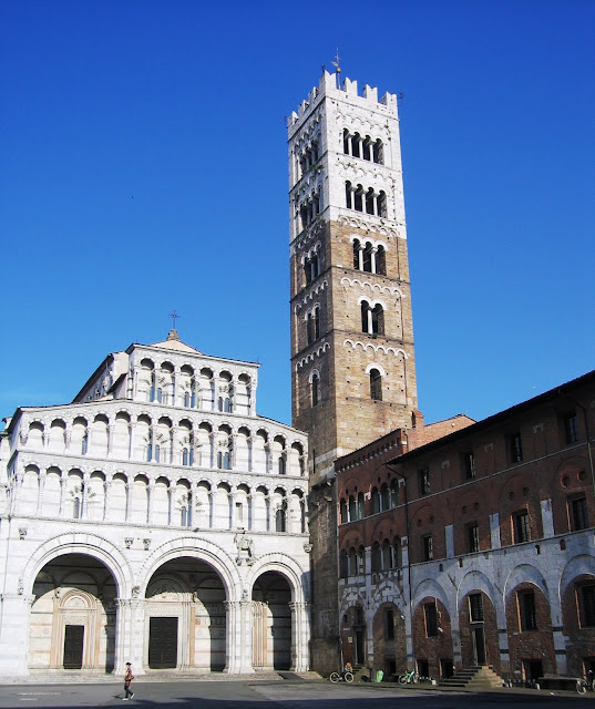 Europe 23 May to 1 July 2008: Italy, France, Spain, England: 30. Lucca ...