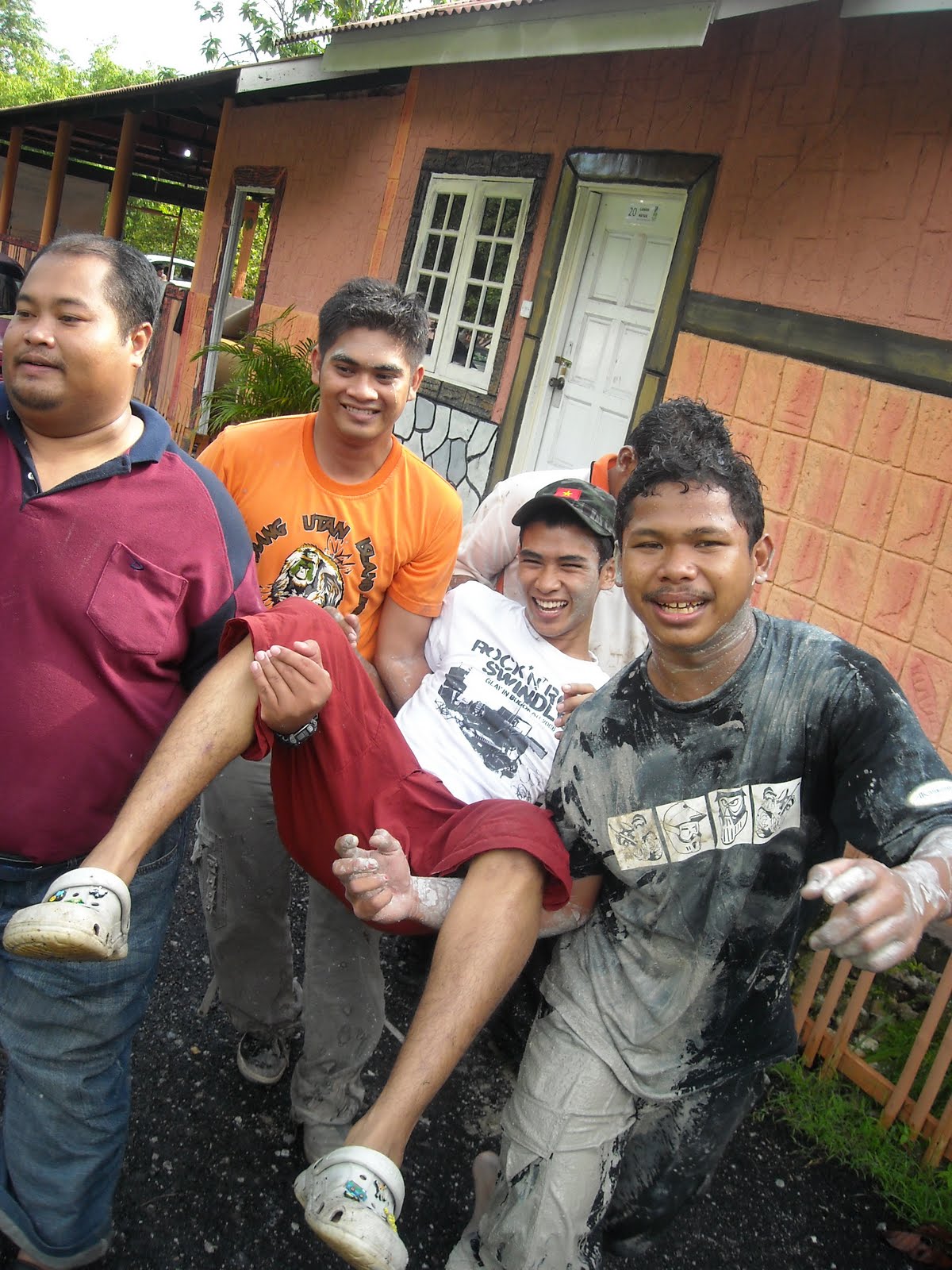 KELAB BELIA INTEGRASI GOMBAK