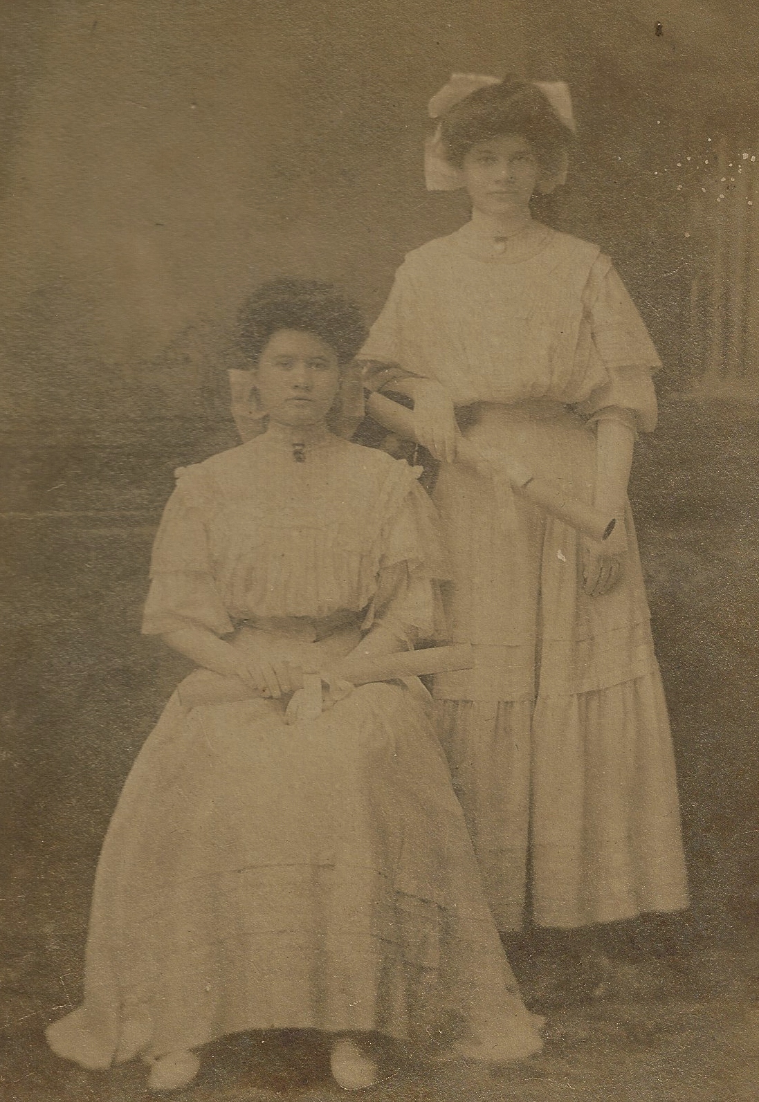 Thomas Patrick O'Hagan Family Tree: Photos of Irene, Lottie and Janie O ...