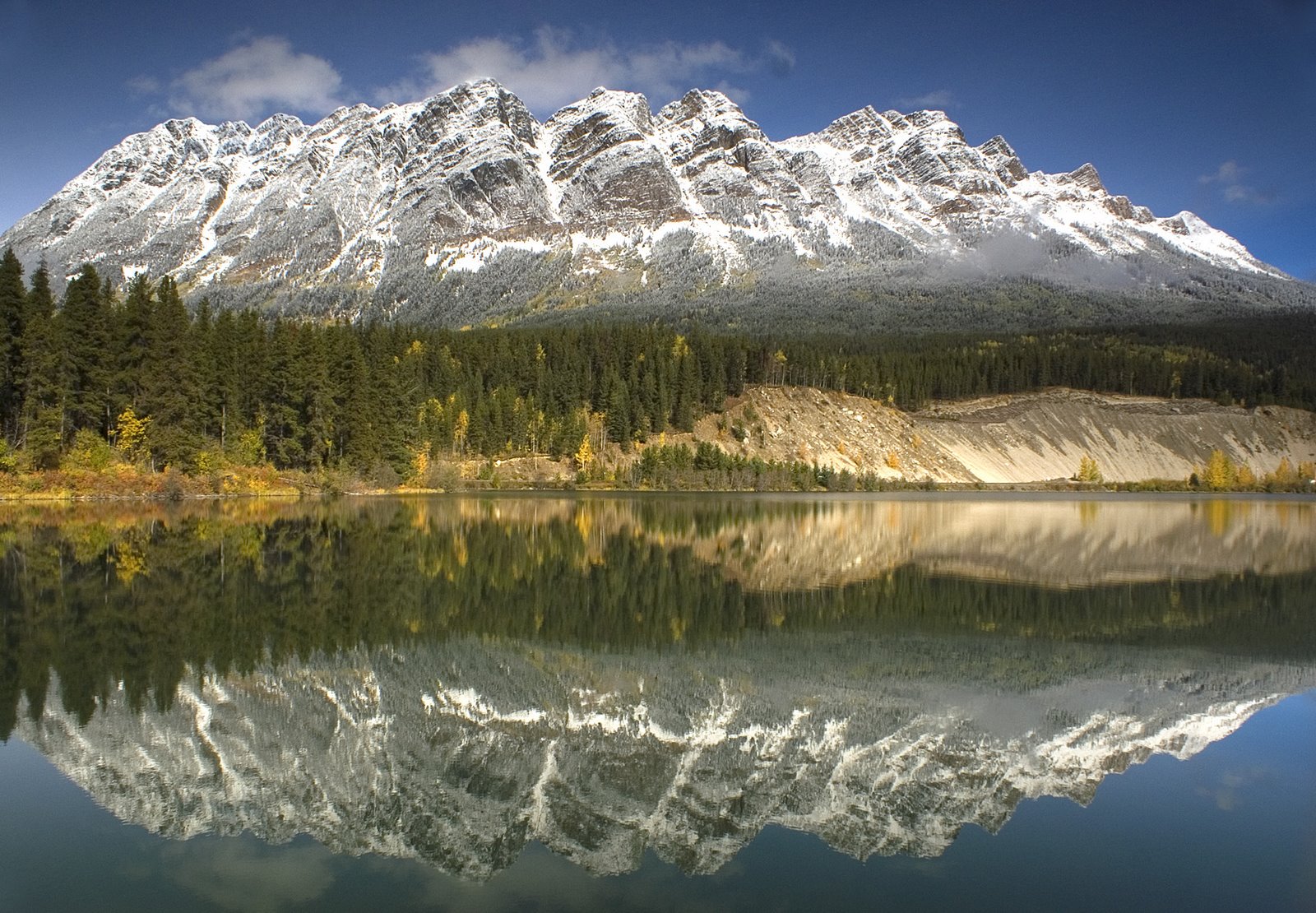 The HIWalkerPhoto Blog: Lucerne Lake
