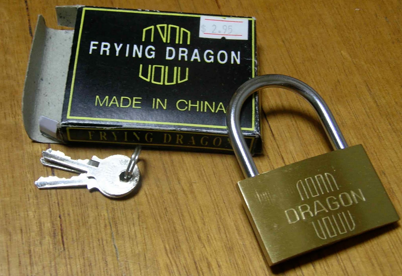 Words all Around: 飞龙 and the frying dragon lock
