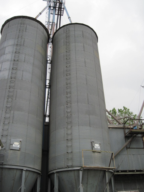 In the Shade of the Green Umbrella: Big Spring Mill 225 lbs of flour