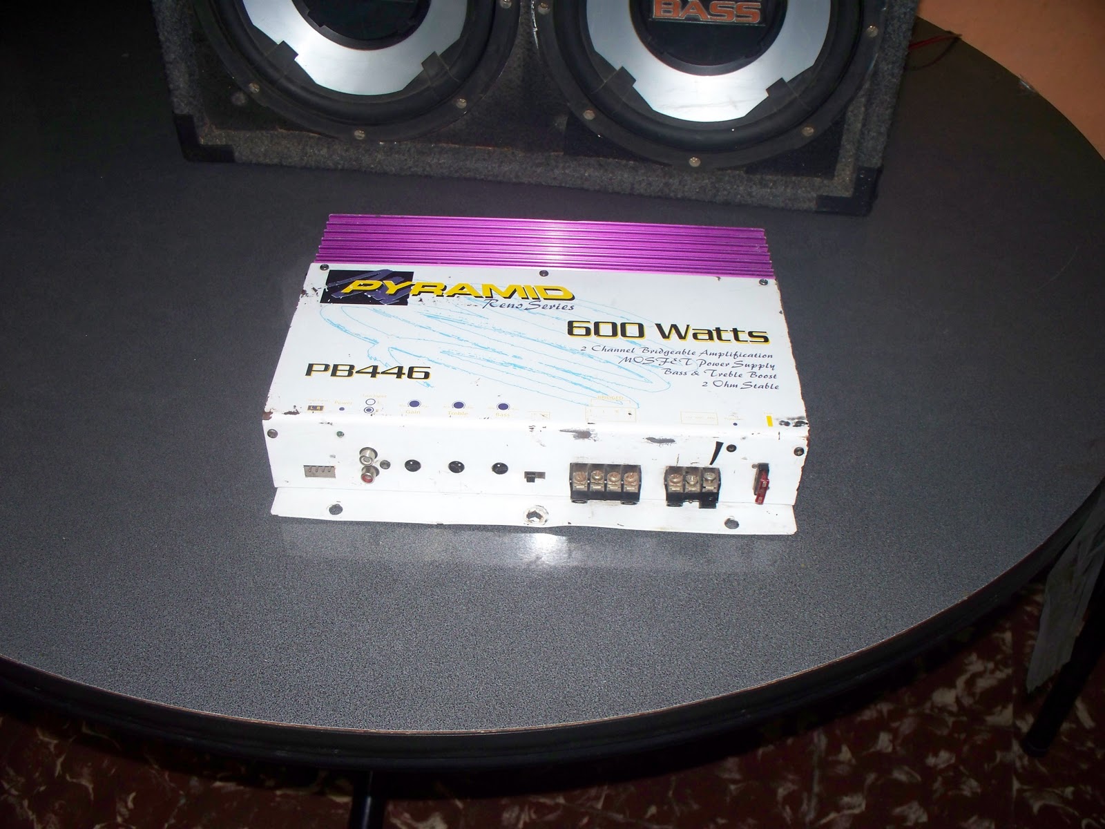 tucuman-oportunidades: Potencia Pyramid 600 W. (PB 446)