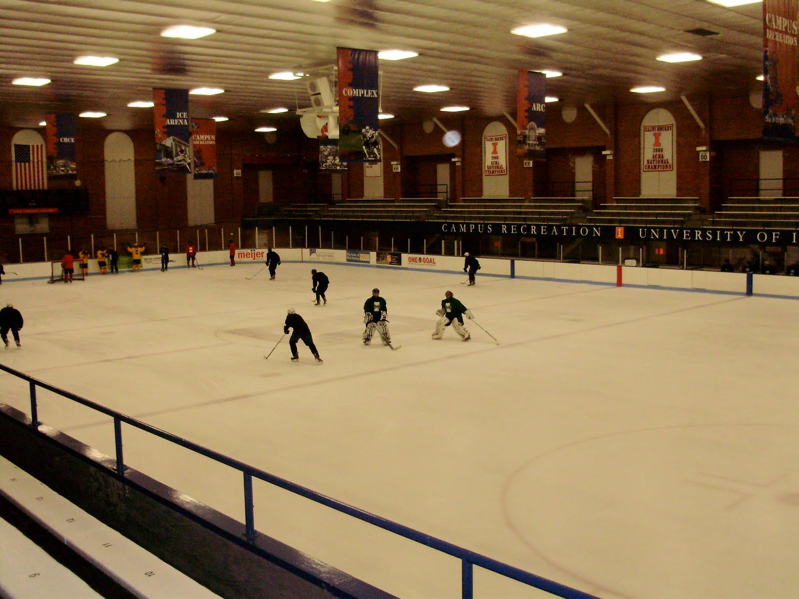 Blue Barracuda's Blog: Illinois Ice Arena