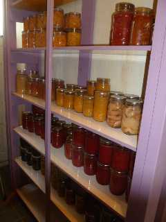 Rural Revolution: My canning closet is complete!