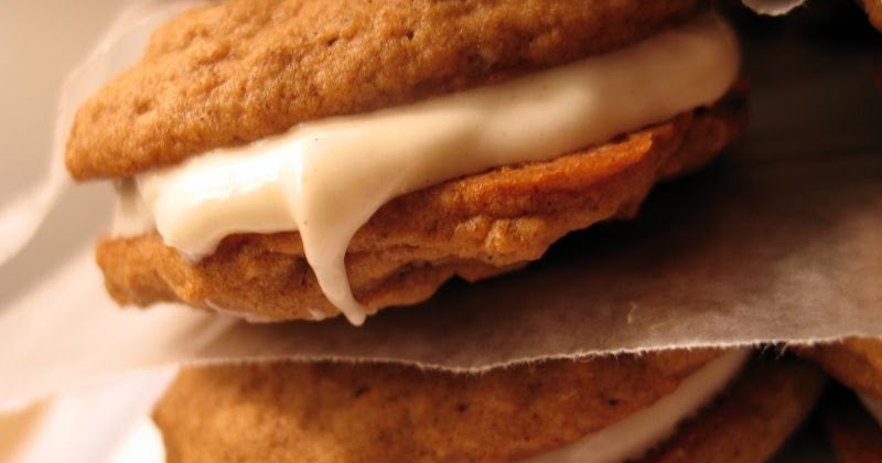 Pumpkin Whoopie Pies ~ Dozen Flours