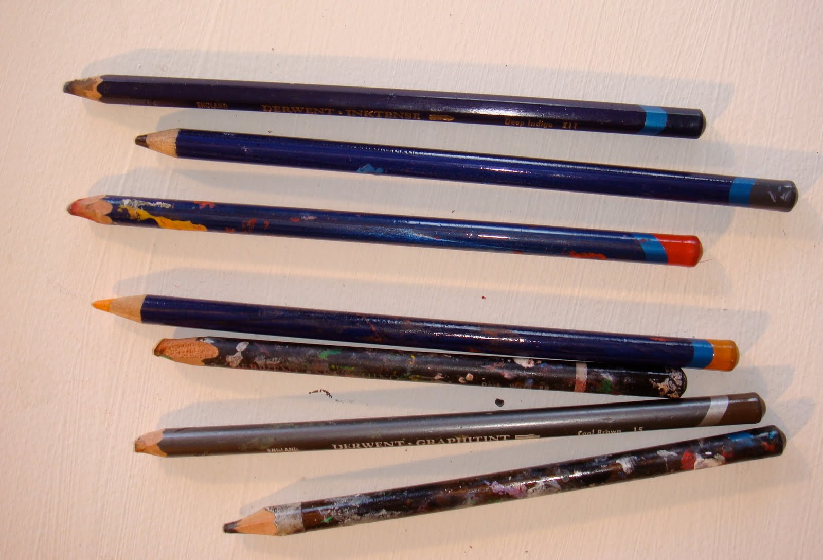 Robert Burridge Blog: Derwent's Inktense Pencils