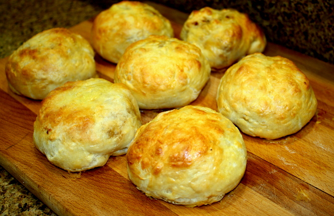 Bierocks (Sausage & Beef Stuffed Pastry)