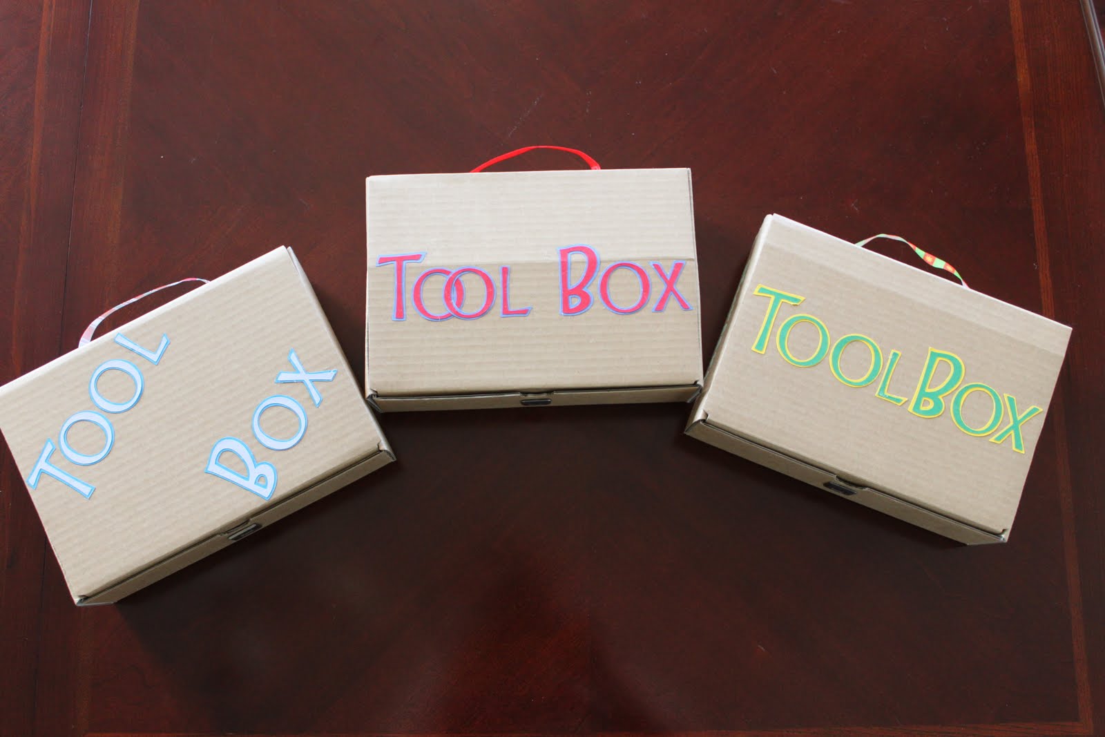 I Got the Notion: 23 Cardboard Boxes Turned Into Tool Boxes