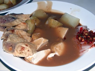 Berburu Kuliner: Ngo Hiang asli Gang Aut