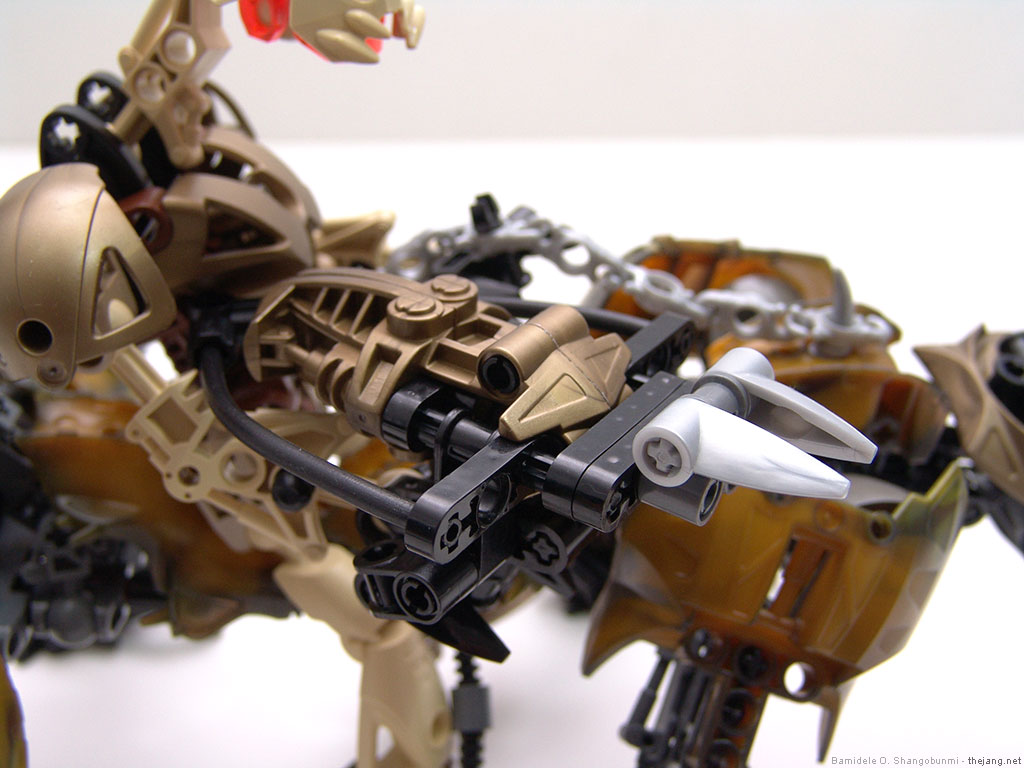 LEGO Bionicle MOC: Ptah assassin & rahi mount