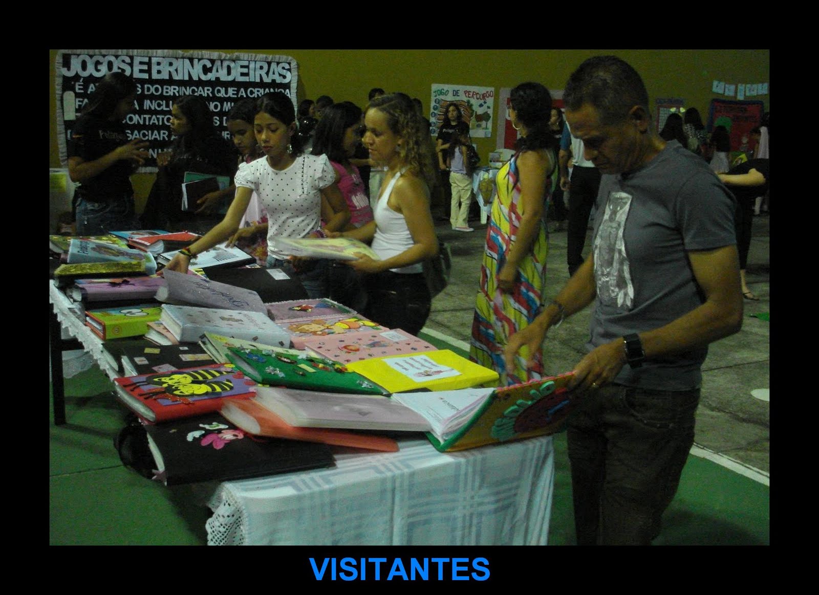 EXPERIÊNCIAS E DIÁLOGOS A SERVIÇO DA EDUCAÇÃO: I Mostra de Pedagogia ...