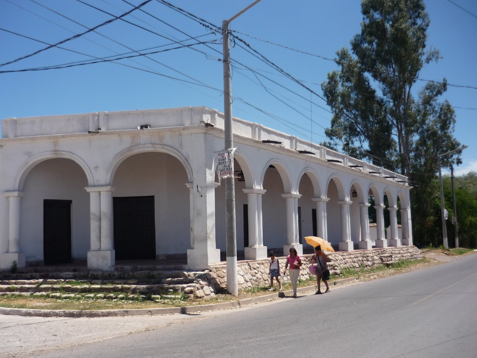 cronicas e historias ferroviarias: EL DIQUE DE CABRA CORRAL
