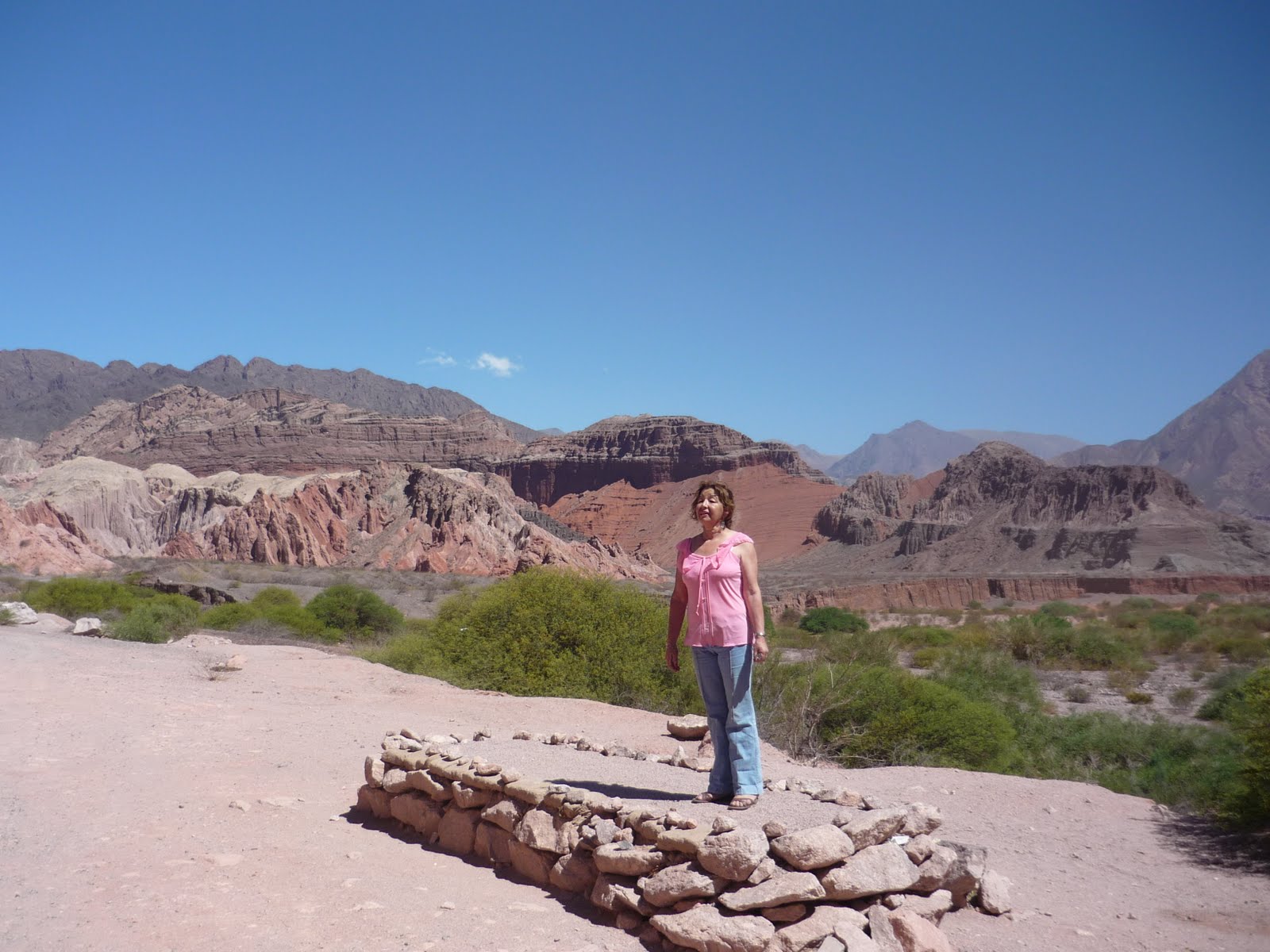 cronicas e historias ferroviarias: CAFAYATE DONDE VIVE EL SOL