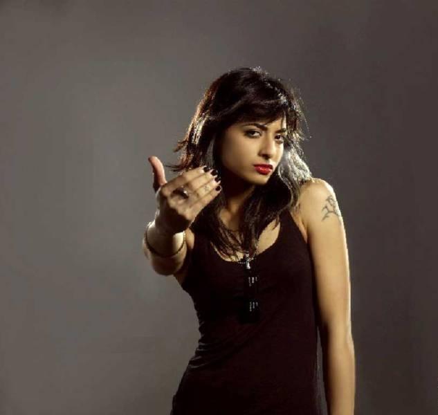 MTV VJ BANI Latest Photo Shoot Wallpapers | Latest Wallpaper
