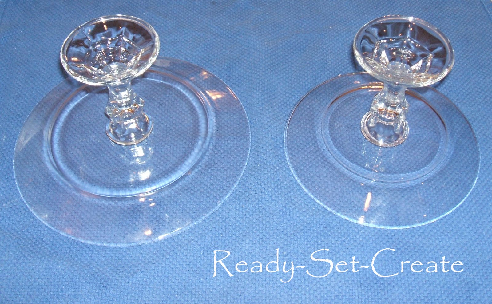 Ready, Set, Create!!: $4 Cupcake Stand / Lemon Centerpiece