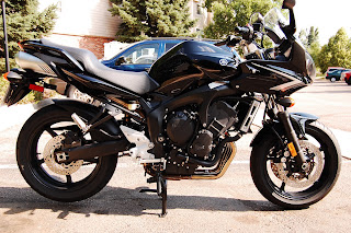 Yamaha FZ6 Motorcycle: Yamaha FZ6 Motorcycle Pictures