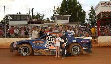 Plusphotography: B-Cadet $1 K to Win at Senoia