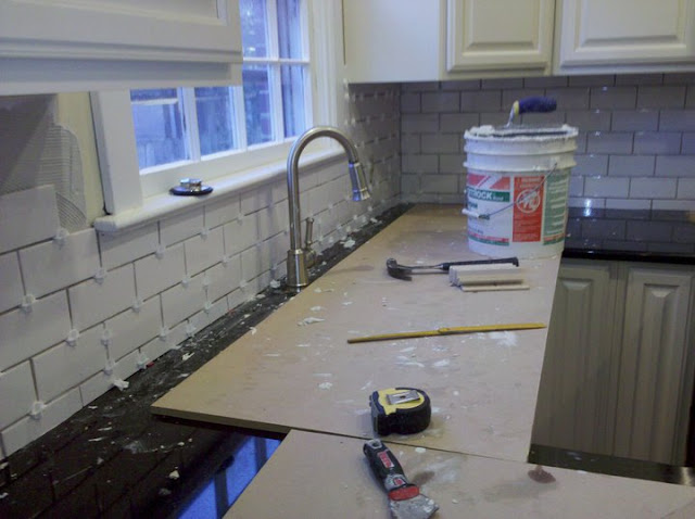 The Prissy Girl's Guide to Home Renovation: Kitchen Tile Backsplash ...