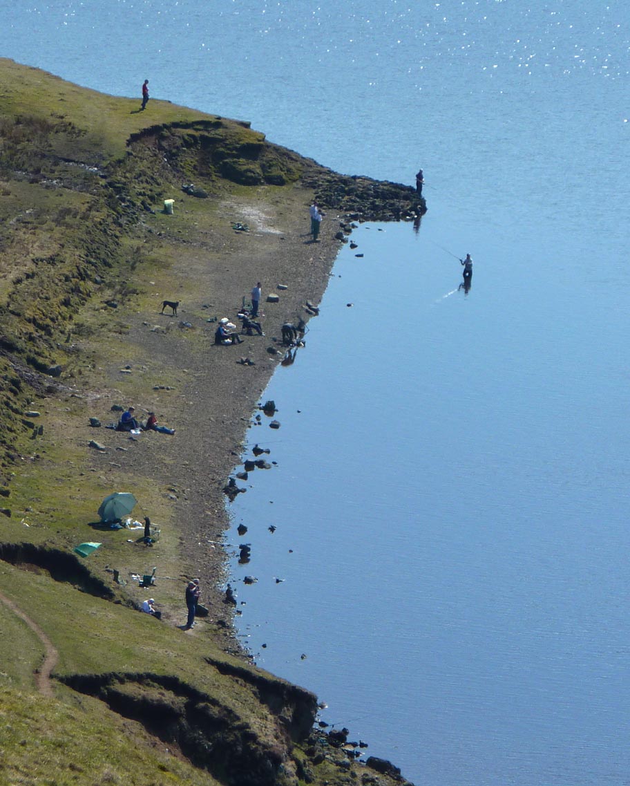 Alex and Bob`s Blue Sky Scotland: The Cleish HIlls.Dumglow and Cult Hill.