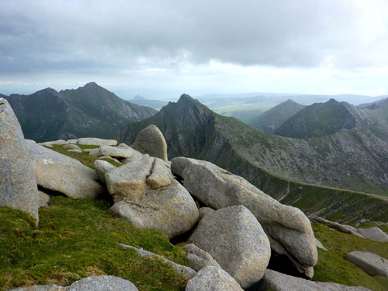 Alex and Bob`s Blue Sky Scotland: Caisteal Abhail. Arran Ridge.