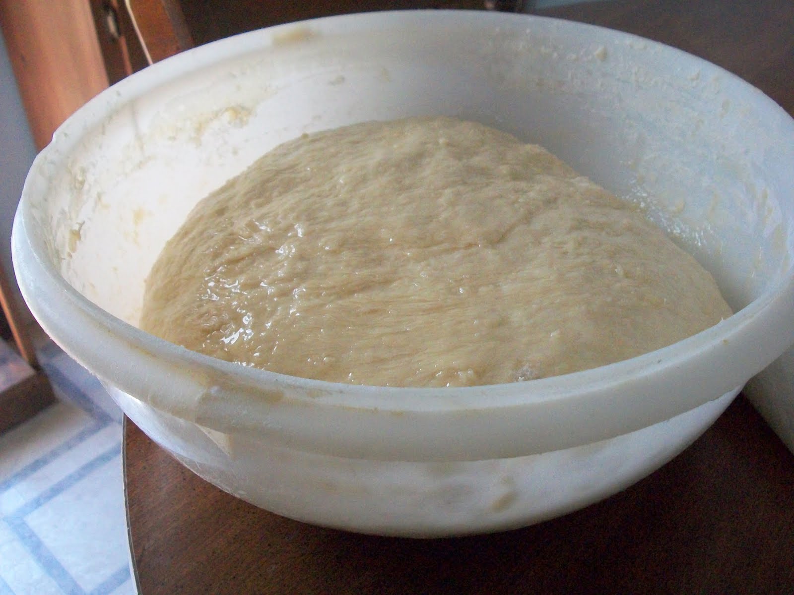 Georgia's Kitchen and MORE!: TRADITIONAL EASTER PASKA (BREAD)