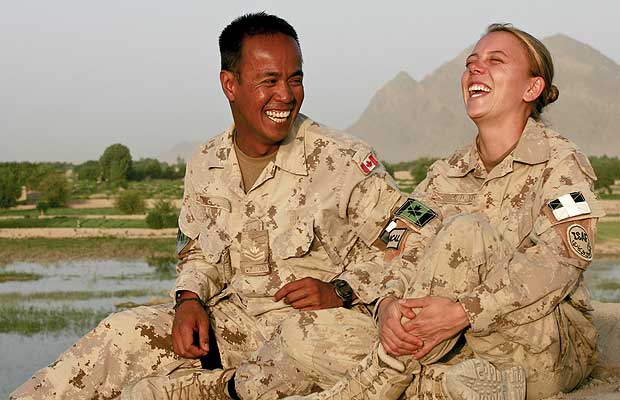 Soldier's Angels - Medical Support: Small Canadian medic takes on big ...