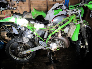 A record of my motorcycle restorations: Kawasaki KDX 220 restoration.