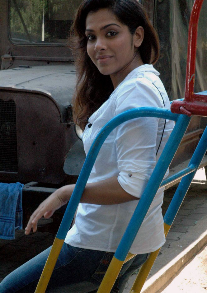 Sandhya Hot photo Shoot Stills | Acctress HQ Wallpapers