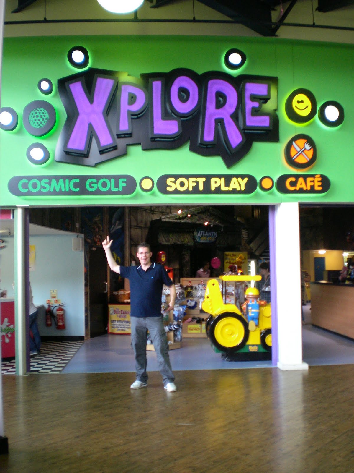The Ham and Egger Files: Castleford Xscape Cosmic Golf