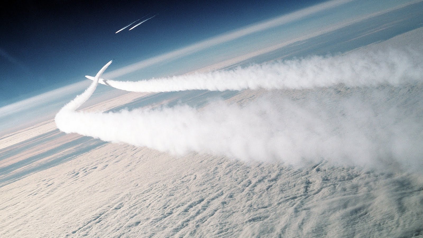 Fighter Jet: Flying In A Fighter Jet