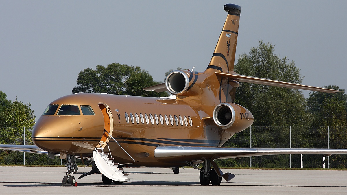 Dassault Falcon 7X Gold AERONEF NET Dassault Falcon 7X Gold AERONEF NET
