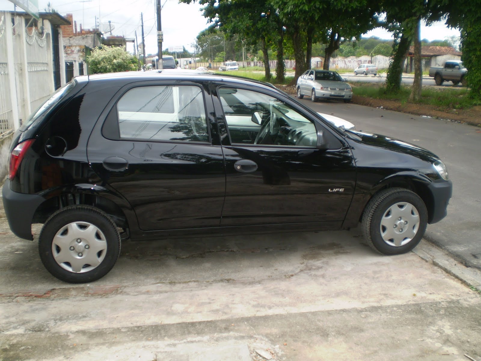 Parque de Automoveis: Celta spirit 2010 preto, completo R$ 32.000,00